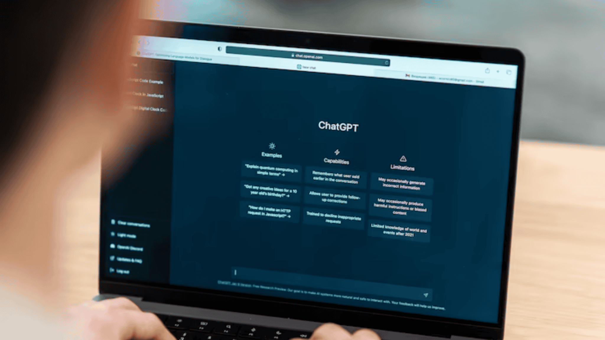 Top 10 Generative AI Chatbots for Business Use in 2025